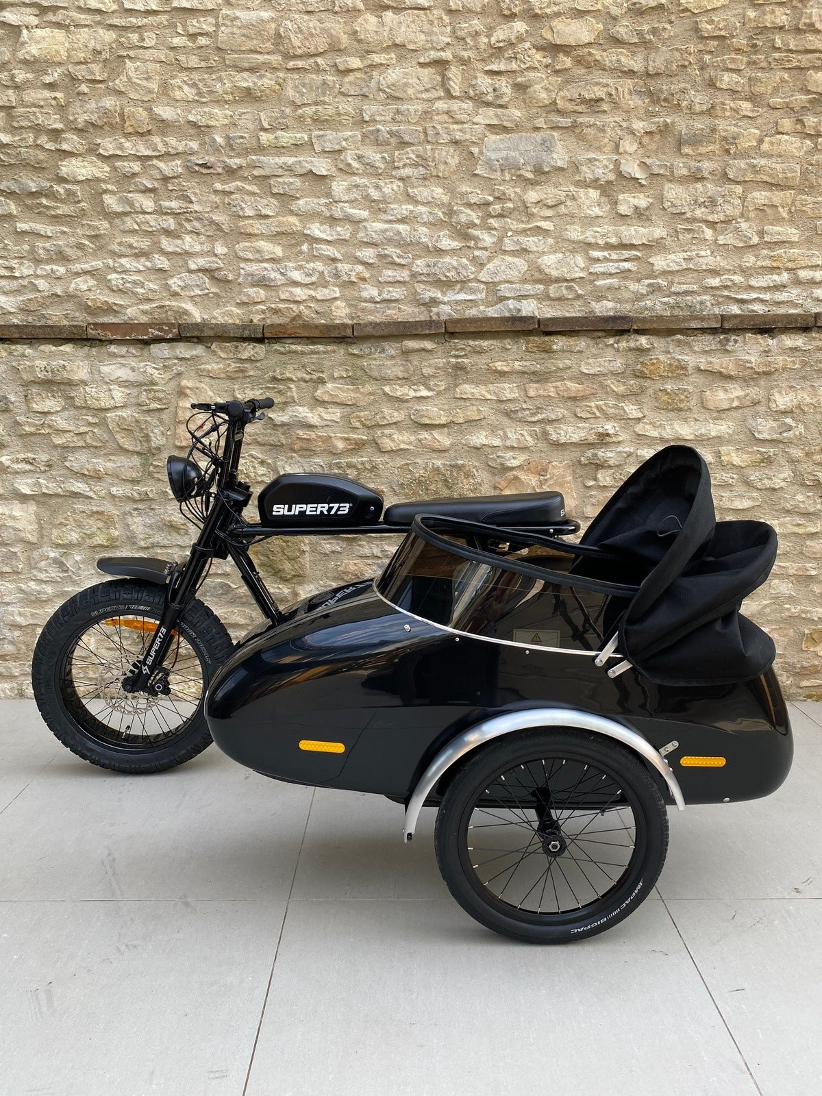 SUPER73 – Chained and Charged